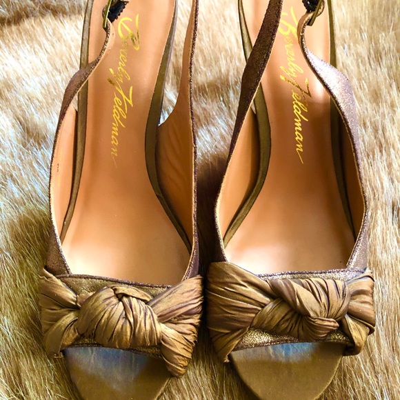 Beverly Feldman | Shoes | Beverly Feldman Metallic Brown Heels Size 9m ...